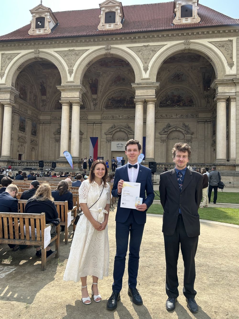 DofE - Gymnázium Christiana Dopplera